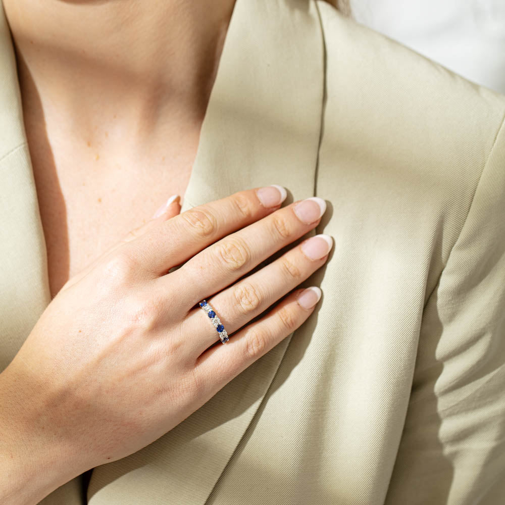 18ct White Gold .82ct Sapphire & Diamond Panorama Ring – Walker & Hall