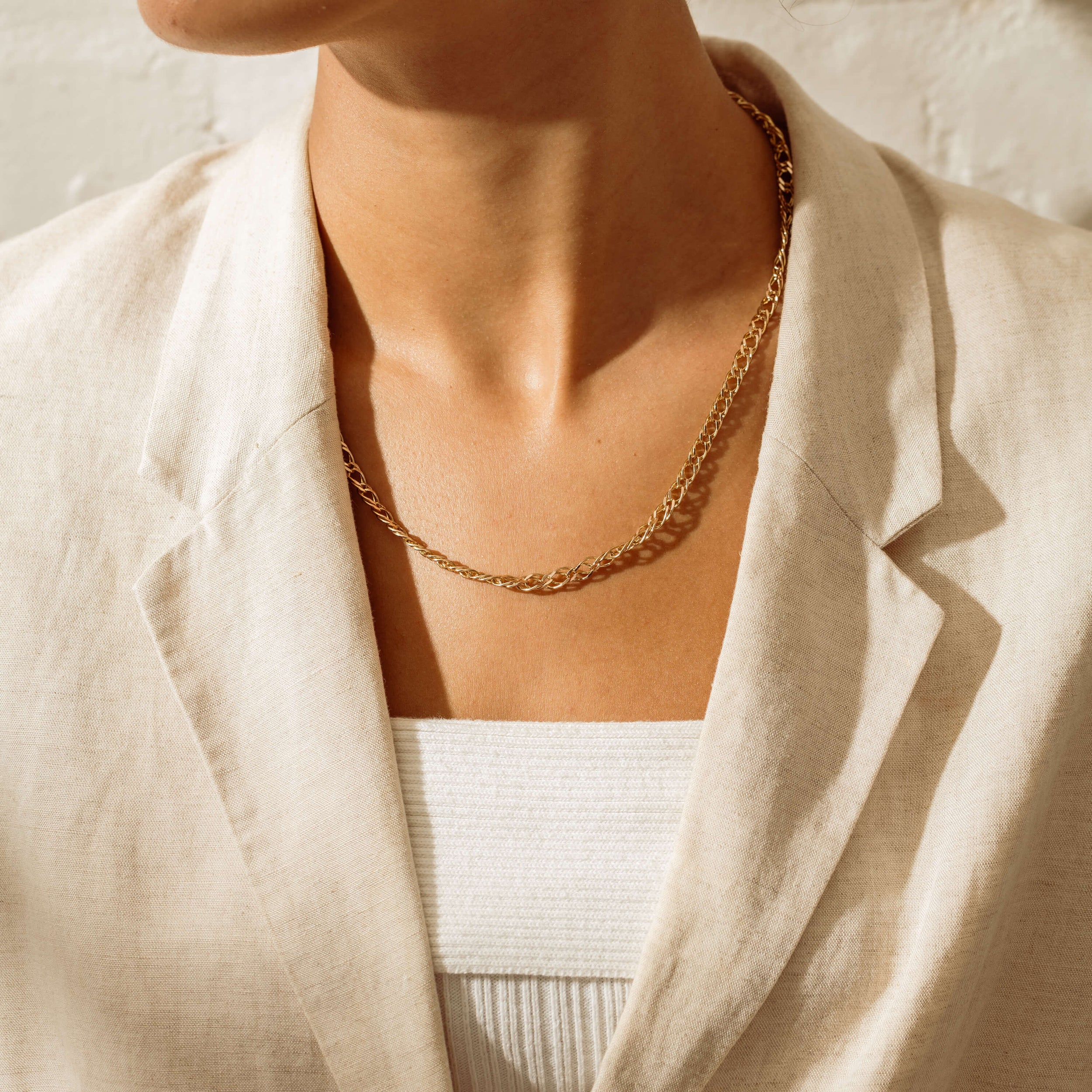 Deja Vu 9ct Yellow Gold Double Curb Link Necklace 50cm – Walker & Hall